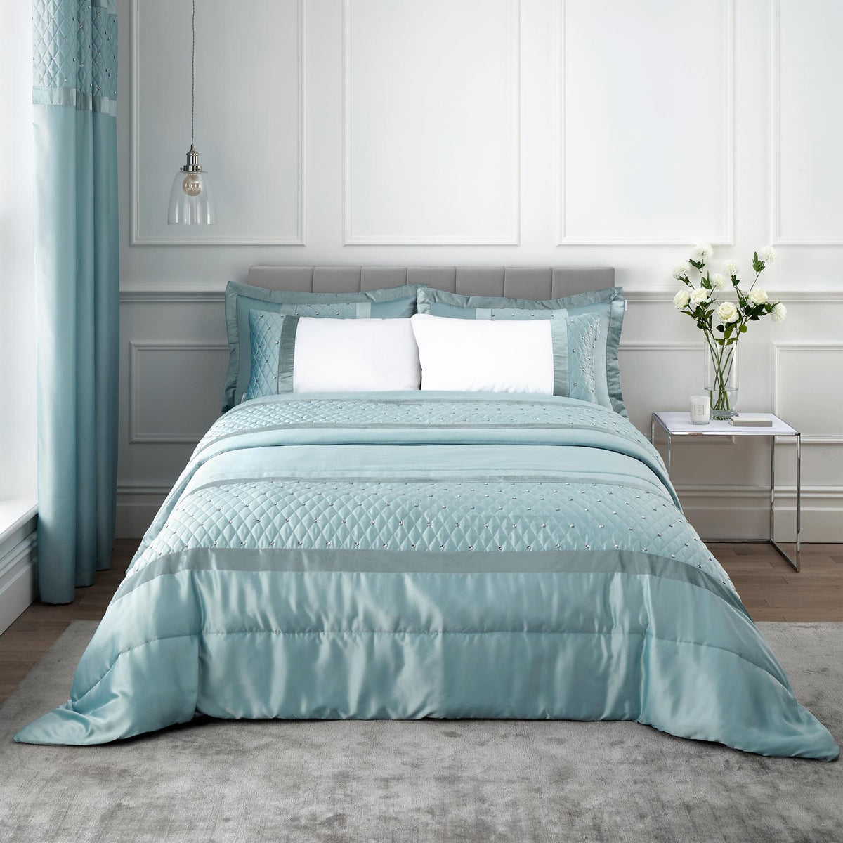 Sequin Cluster Bedspread 240cm x 260cm – Ideal Textiles